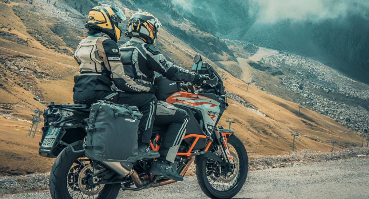 Équipement moto cross : comment bien s’équiper pour la piste et l’enduro